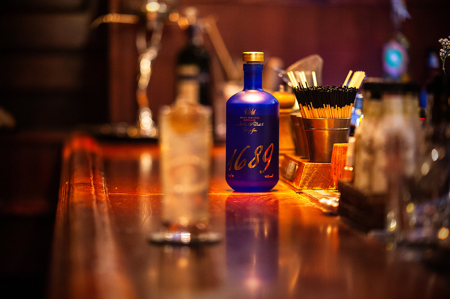 Gin 1689 - Taste the Legacy